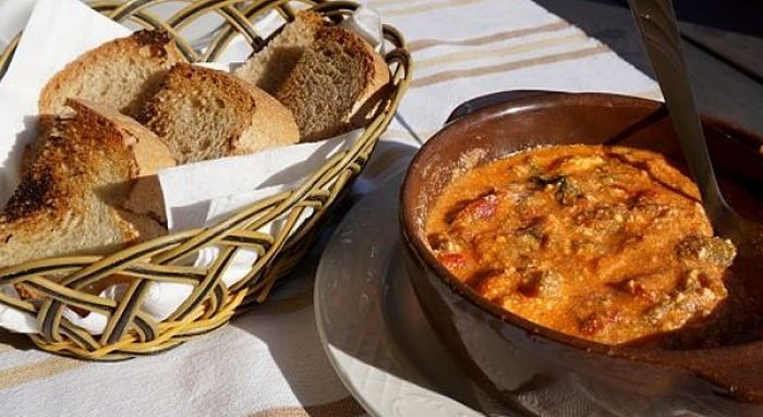 Tavë dheu: il meglio della cucina tradizionale di Tirana!