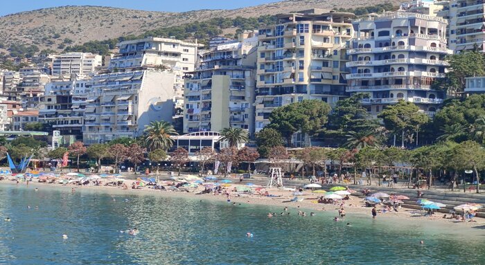 Saranda mare: alla scoperta delle meravigliose spiagge di Saranda!